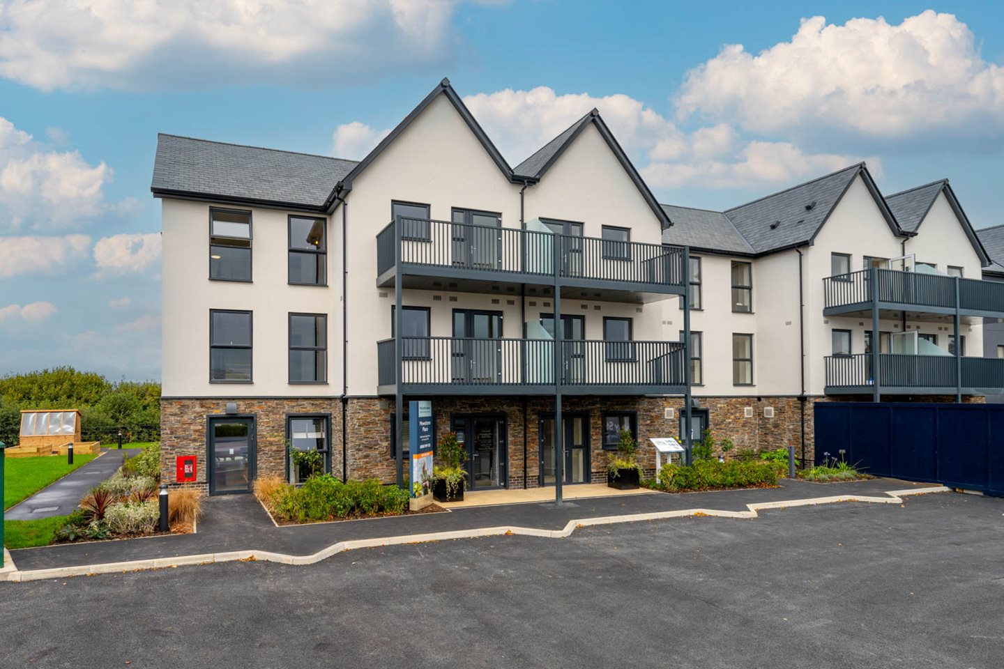 Retirement homes in Devon | McCarthy & Stone