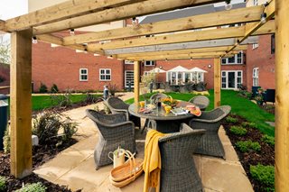 Retirement Homes for sale in Warwickshire | Priory Place | McCarthy Stone