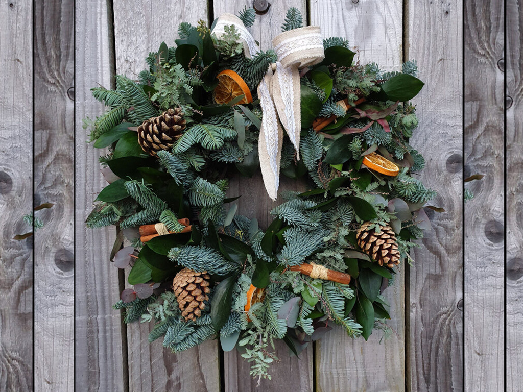 Make your own Christmas wreath