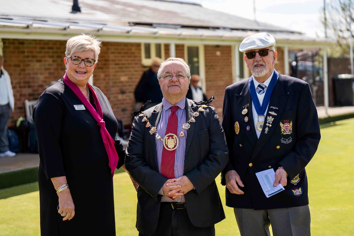 McCarthy & Stone donates to bowling club in Blandford Forum
